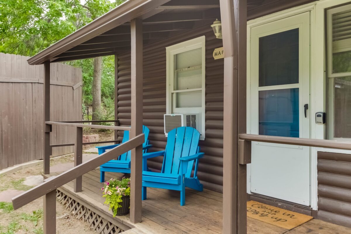 Riverside Cabins | Elevate Your Travel Experience